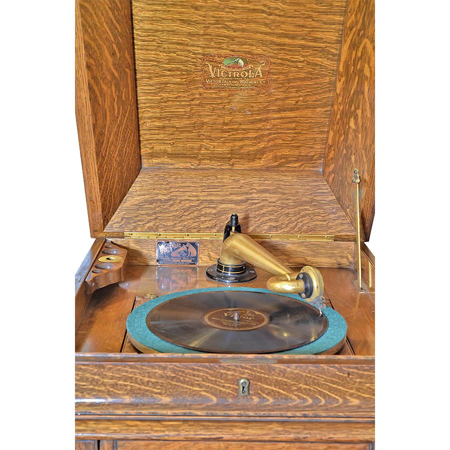 American Victor Model VTLA Console Phonograph - Renaissance Antiques