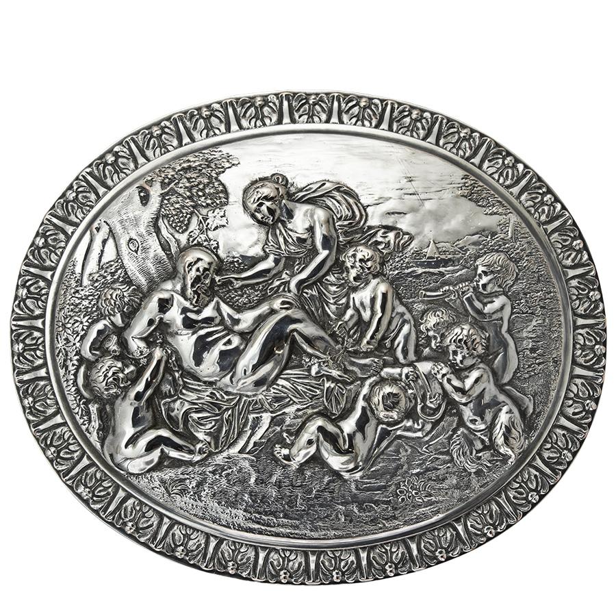 English Silverplate Oval Lidded Repoussé Box - Renaissance Antiques