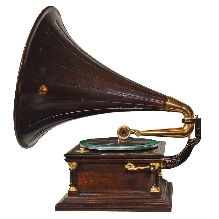 American Victor VI 78 RPM Phonograph with Spearpoint Horn - Renaissance ...
