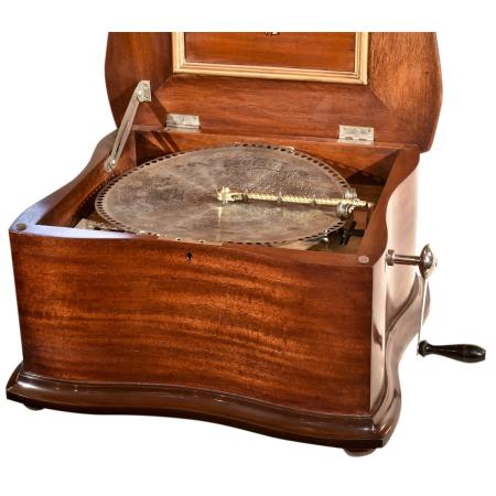 American Regina 12" Disc Music Box - Renaissance Antiques