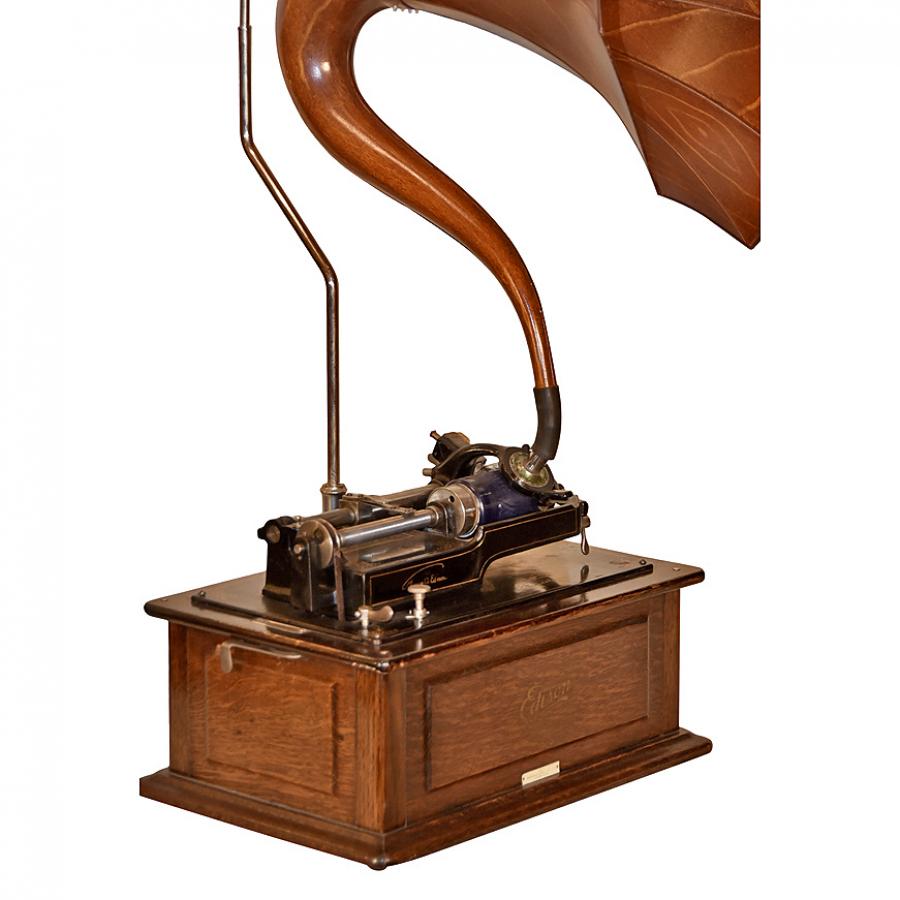 American Edison Triumph Model 2 and 4 Minute Cylinder Phonograph ...