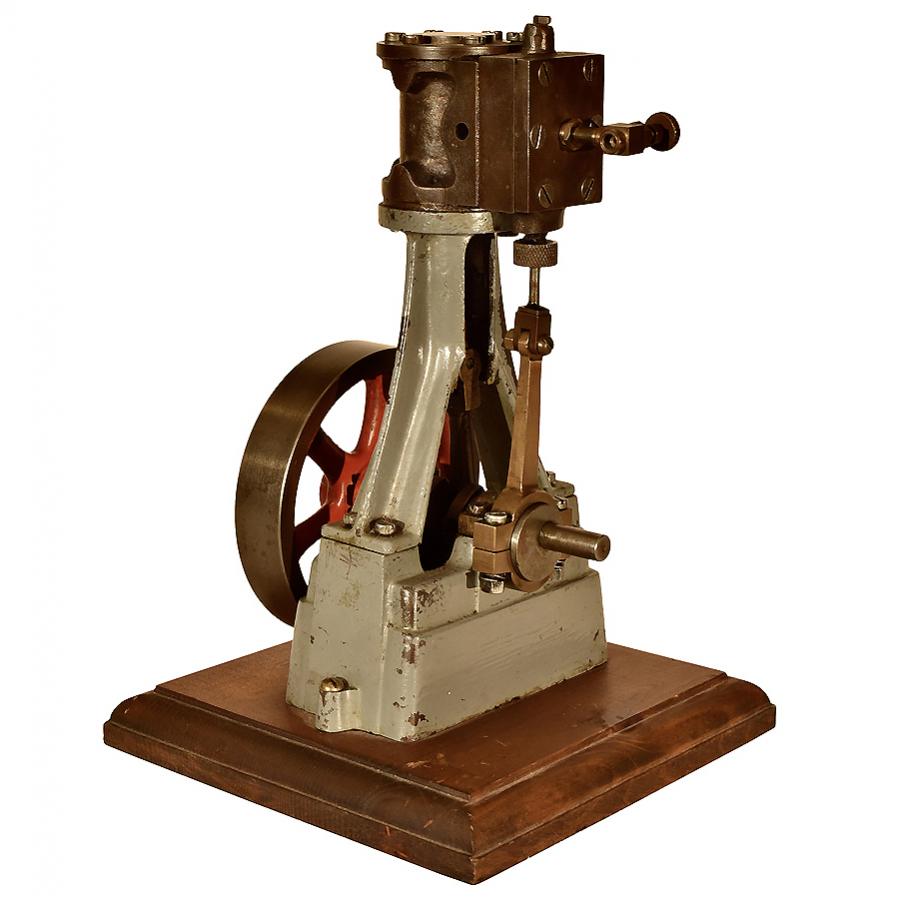 American Single Piston Model Steam Engine - Renaissance Antiques